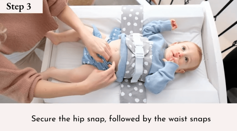 How To Change Cloth Nappy